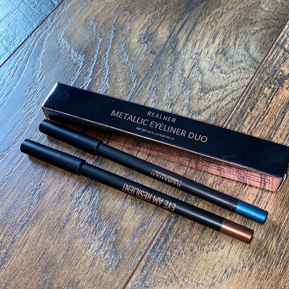 RealHer | Makeup | Realher Metallic Eyeliner Duo | Poshmark
